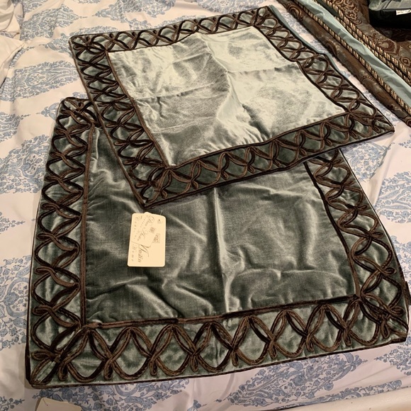 Dian Austin | Bedding | Dian Austin Brompton Court Bedding | Poshmark